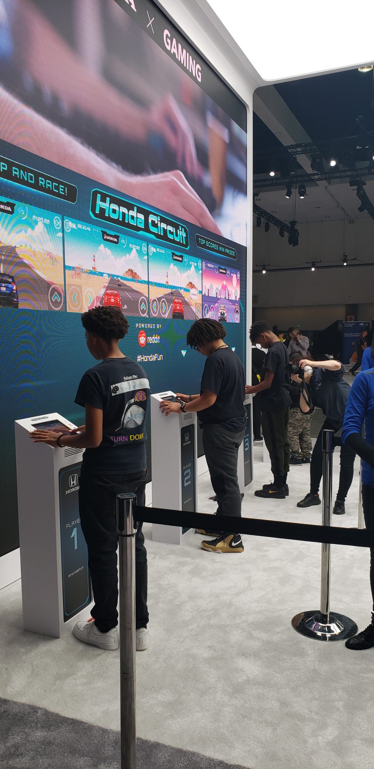 LA Auto Show-Fall 2019 – Alpha Esquires Inc.